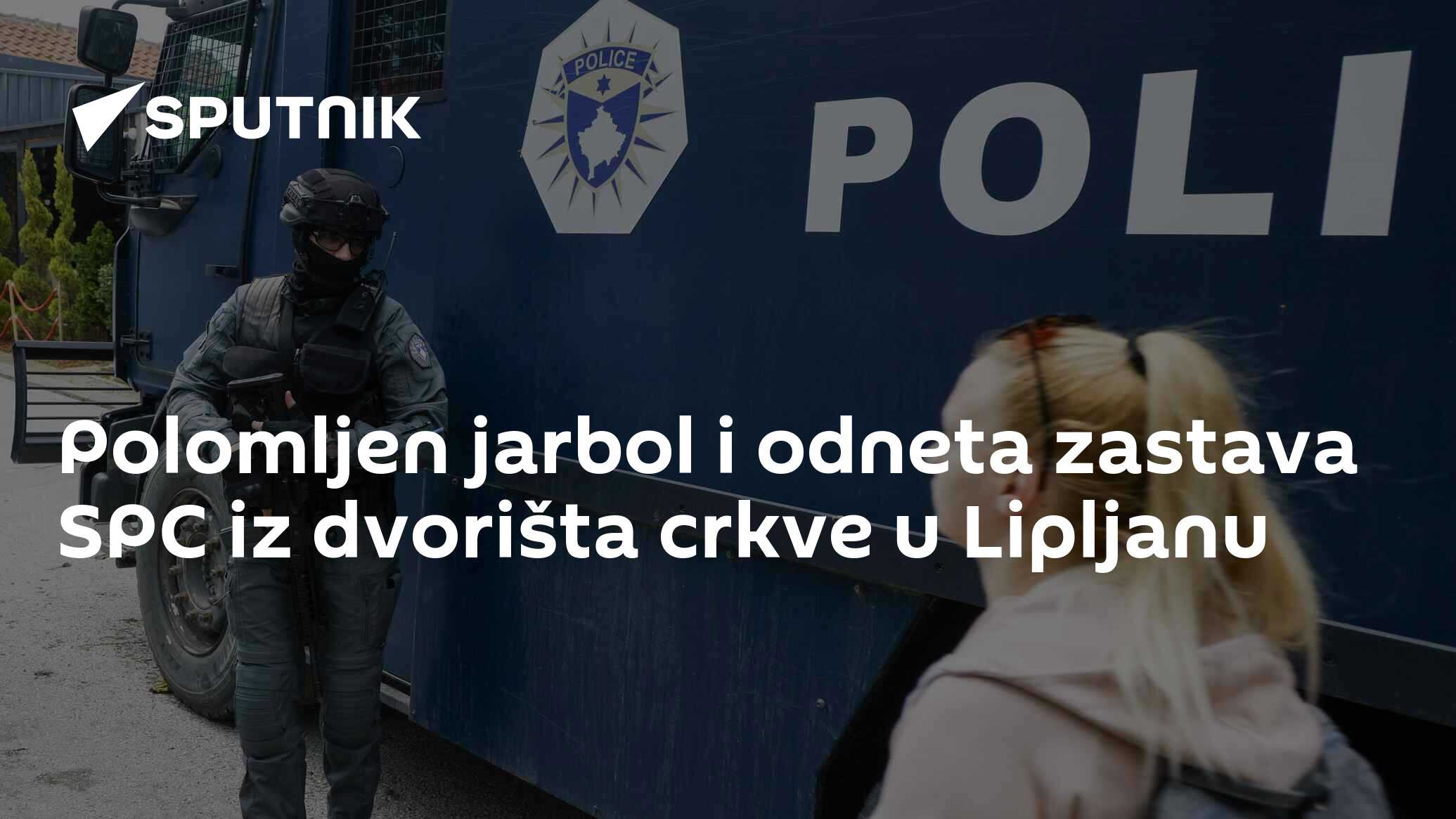 Polomljen jarbol i odneta zastava SPC iz dvorišta crkve u Lipljanu - 30 ...
