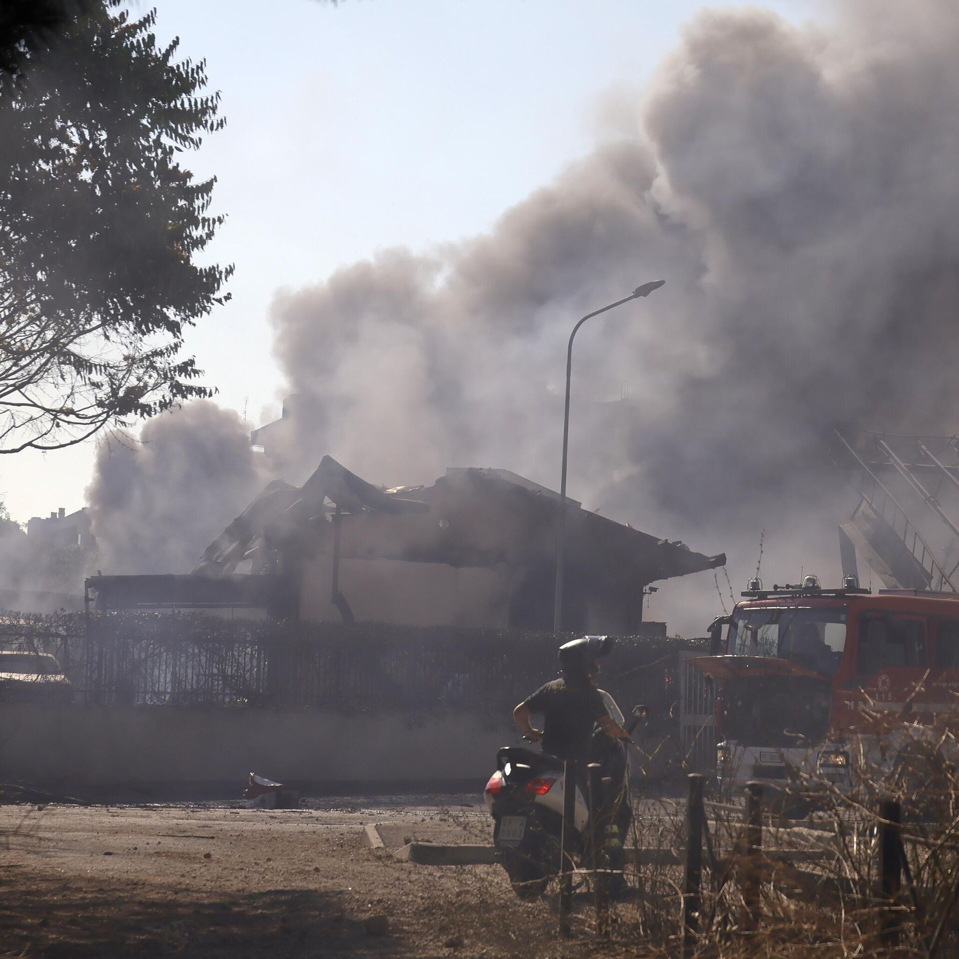 Snažna eksplozija na benzinskoj stanici u Rimu, 40 osoba povređeno, požar se proširio /video ...